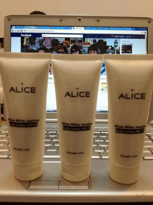 Alice : Gluta White Jasmine Body Lotion SPF 30 โดยI You Shop อ.เมือง ...